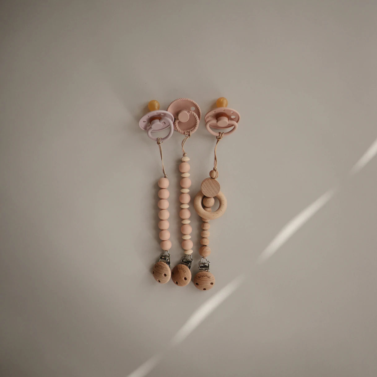 Silicone Pacifier Clip | Mila – the eden baby